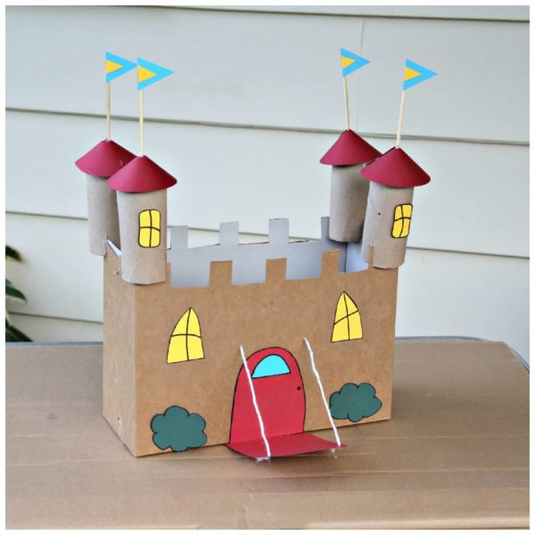 20 Enjoyable Castle Crafts for Kids | KiDorzo