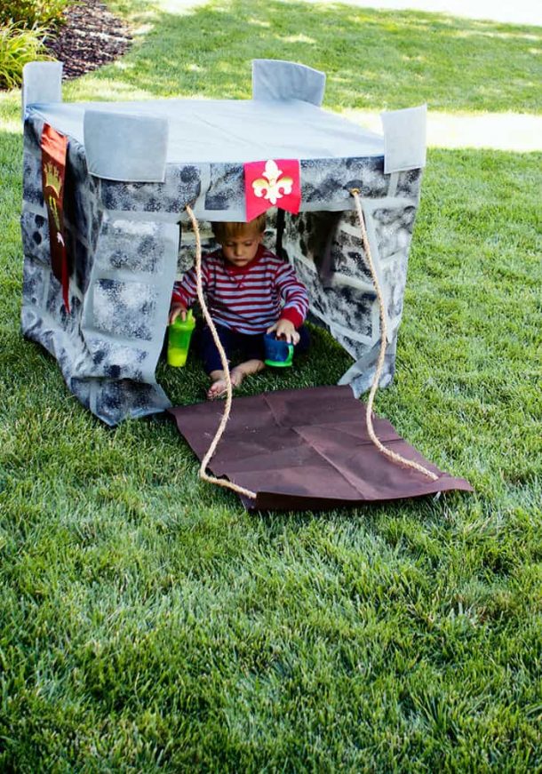 20 Enjoyable Castle Crafts for Kids | KiDorzo