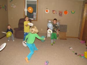 20 Creative Movement Activities for Preschoolers | KiDorzo