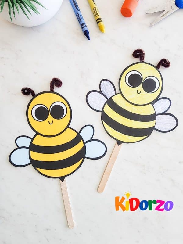 Adorable Bumble Bee Craft for Toddlers [Free Template]