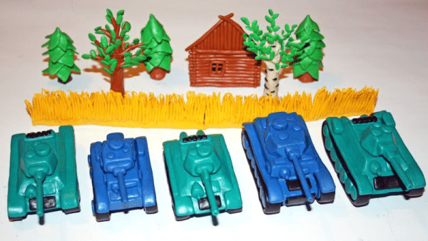 21 Patriotic Army Crafts for Kids To Honor the Heroes