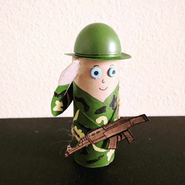 21 Patriotic Army Crafts for Kids To Honor the Heroes